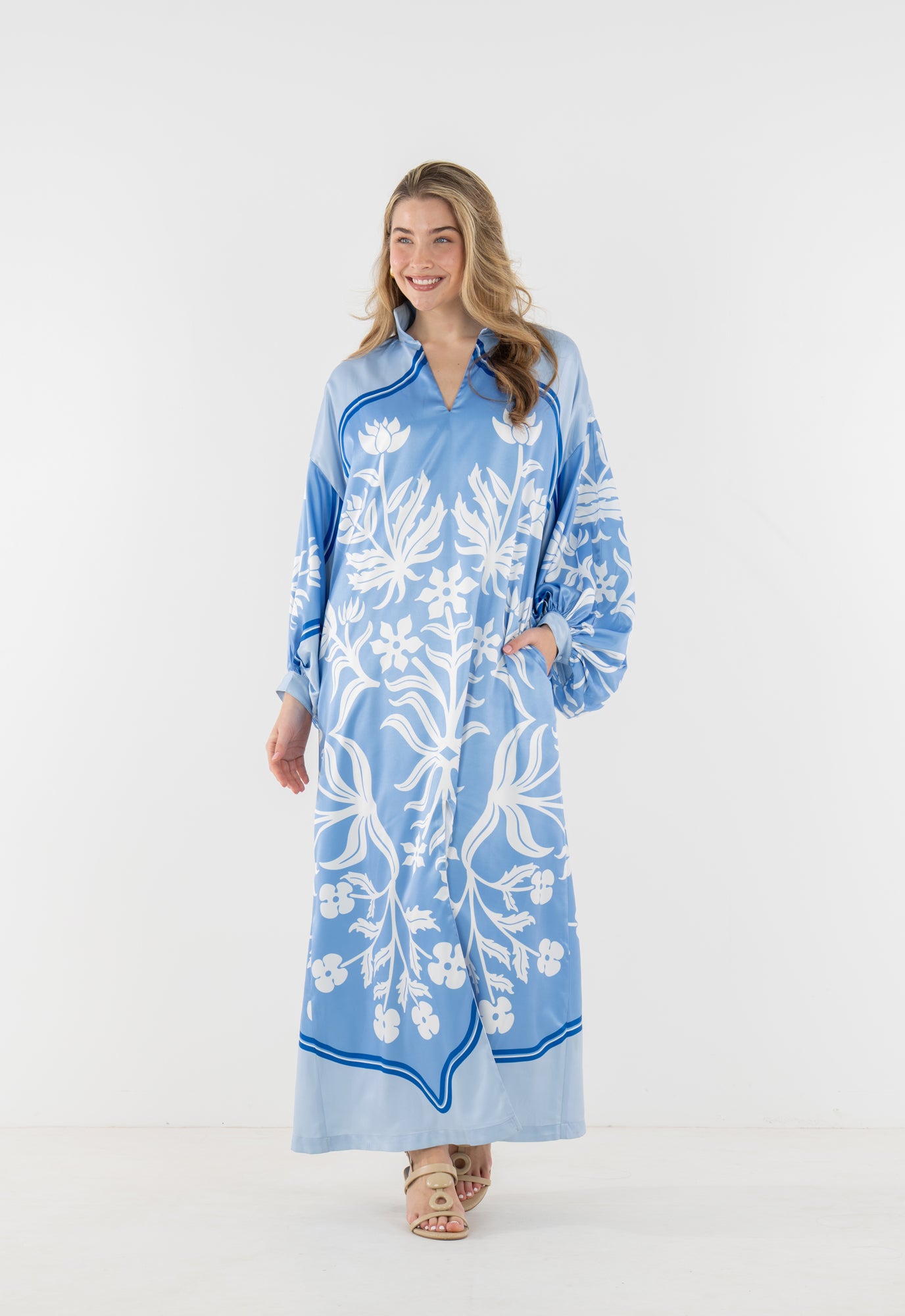 Fiona Dress in Dutch Tile – Emily McCarthy